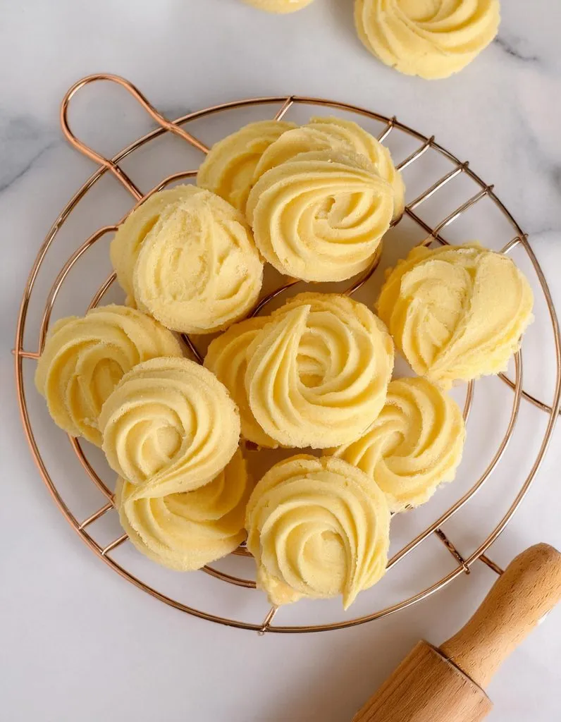 Easy Piped Butter Cookies